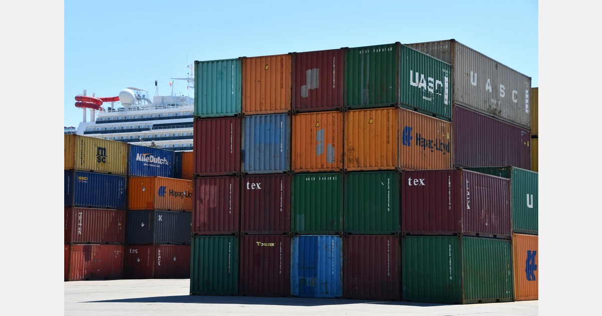 Surge in container shipping form China to Mexico