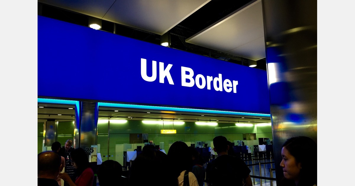 Unsafe Chinese cribs rejected at UK border