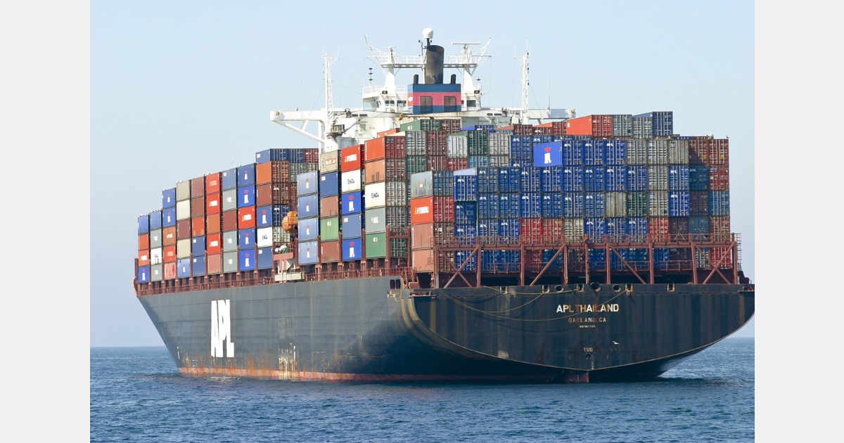 Spot container rates increases sharply with over $1,000 in a month