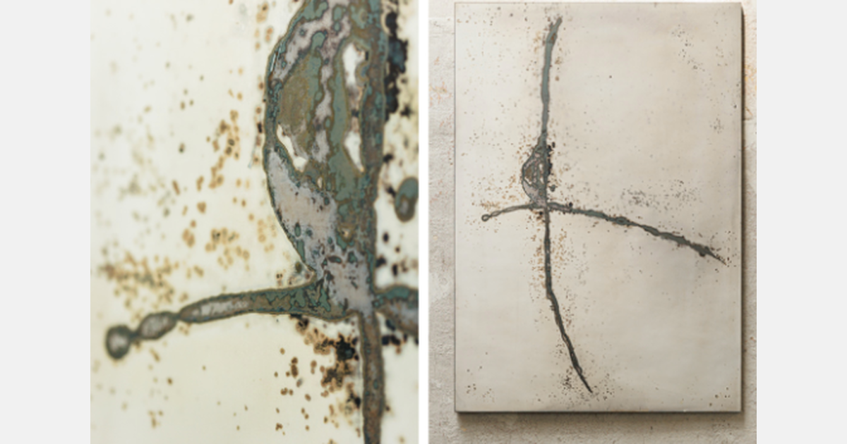 Labanto introduces "Sospensioni: The matter of mirrors"