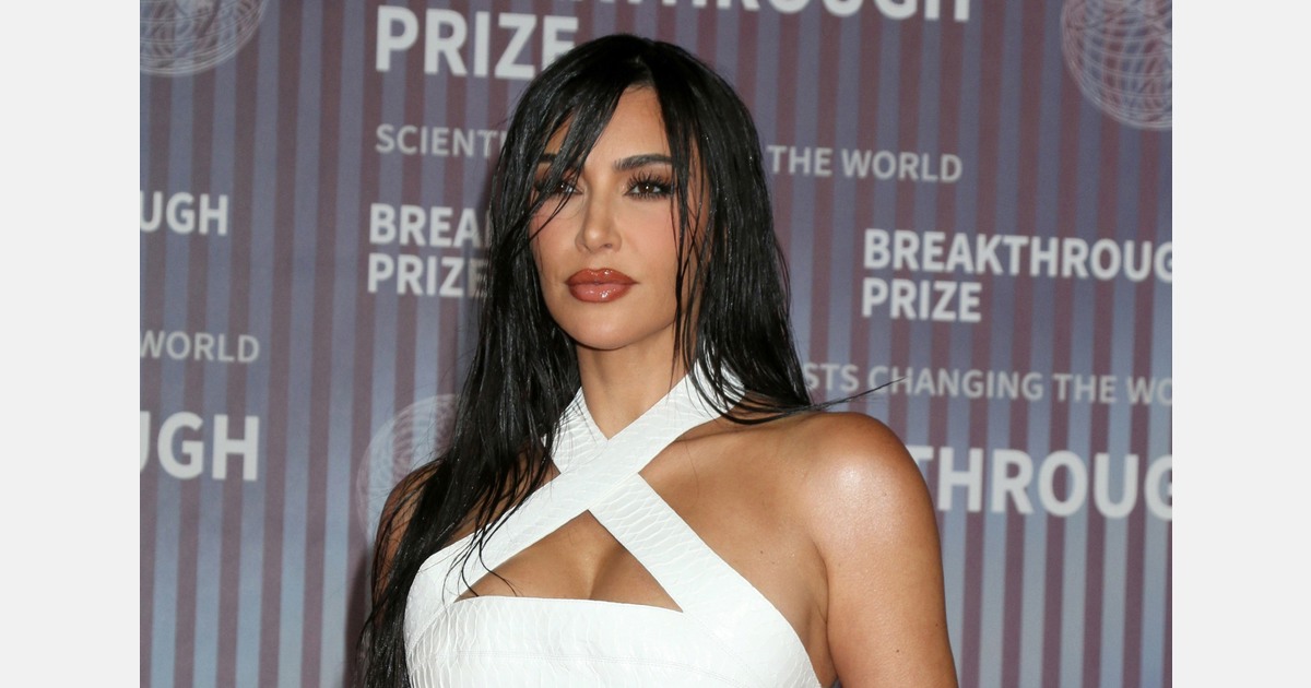 Kim Kardashian settles over fake Judd furniture claim