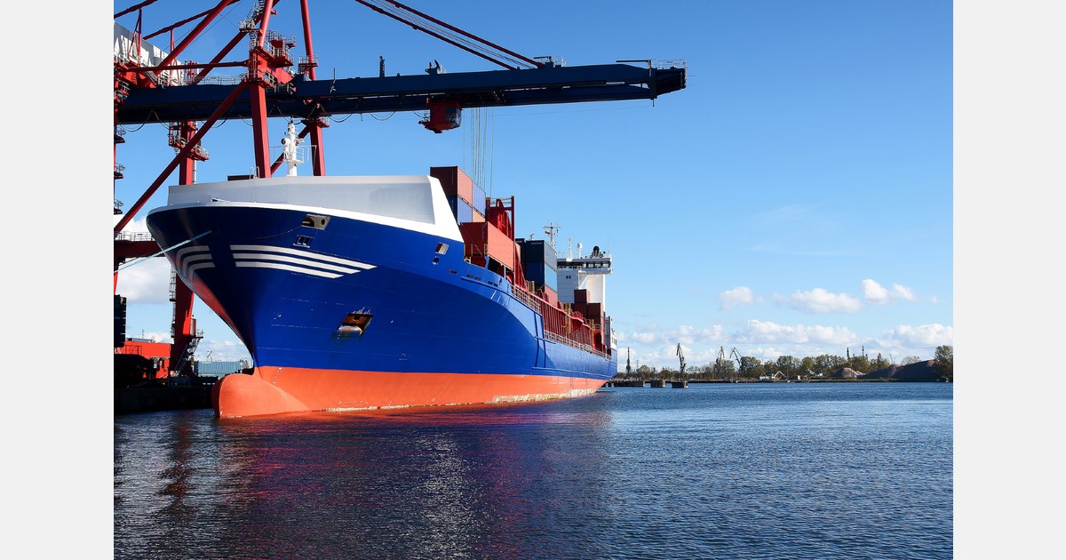 Global container freight rates continue decline as demand slows