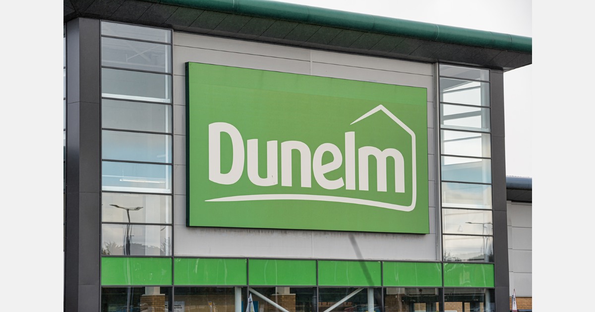 Dunelm delivers strong first quarter