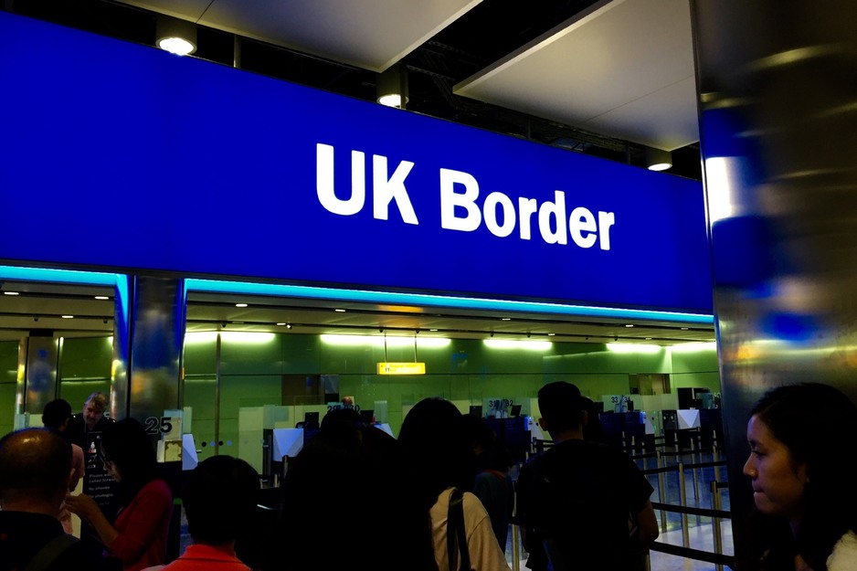 Chinese LED table lamp rejected at UK border over fire risk