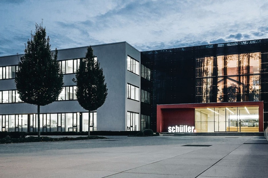 Schüller opens doors to the kitchen of the future